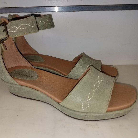 Ariat | Shoes | New Ariat 015218 Lisa Olive Leather Sandal Last Pair ...